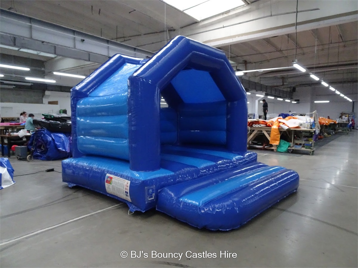 Bouncy Castle 2 - Bouncy Castles Hire and Event Hire in Croydon Surrey ...