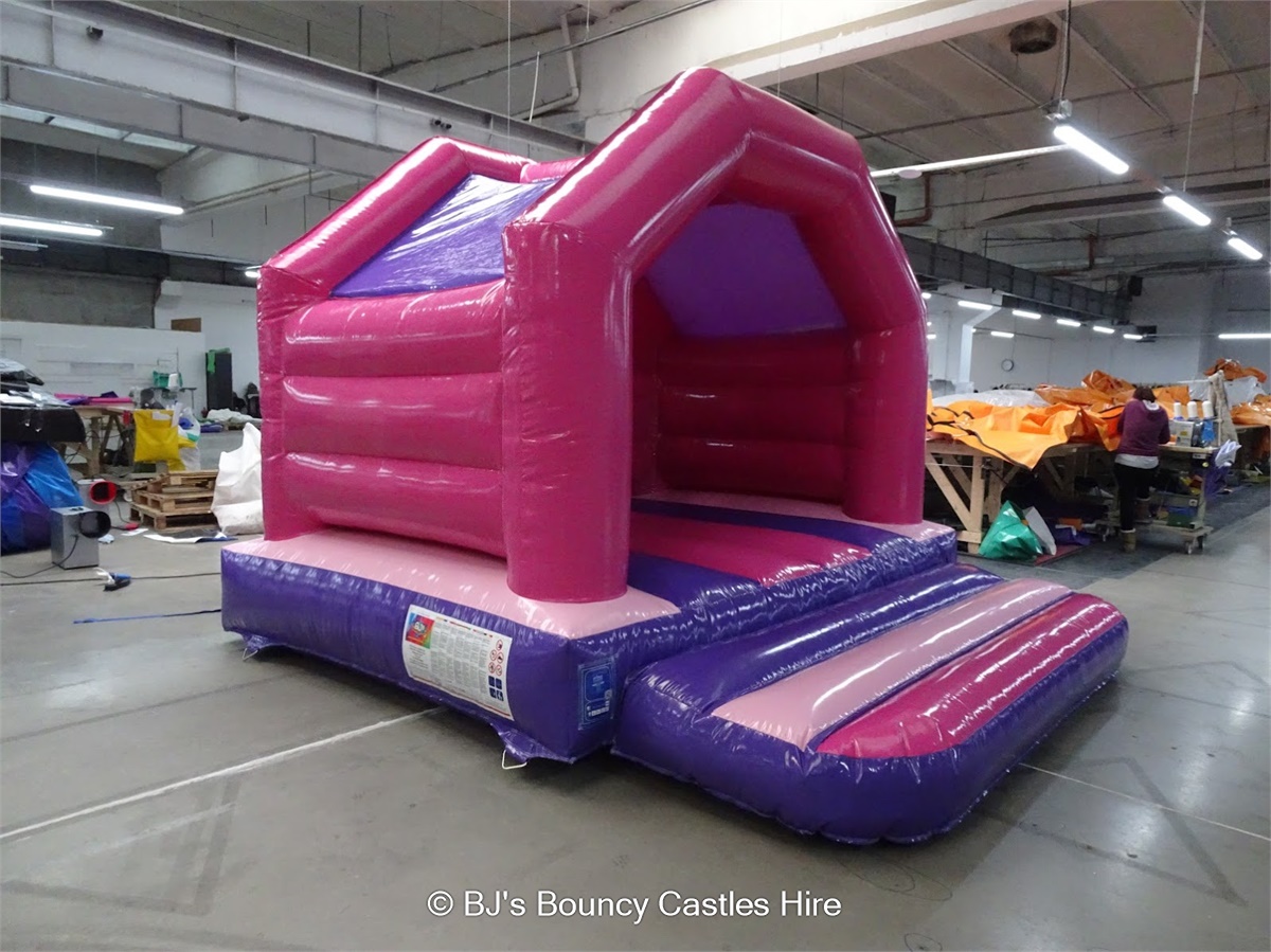 Bouncy Castle 5 - Bouncy Castles Hire and Event Hire in Croydon Surrey ...