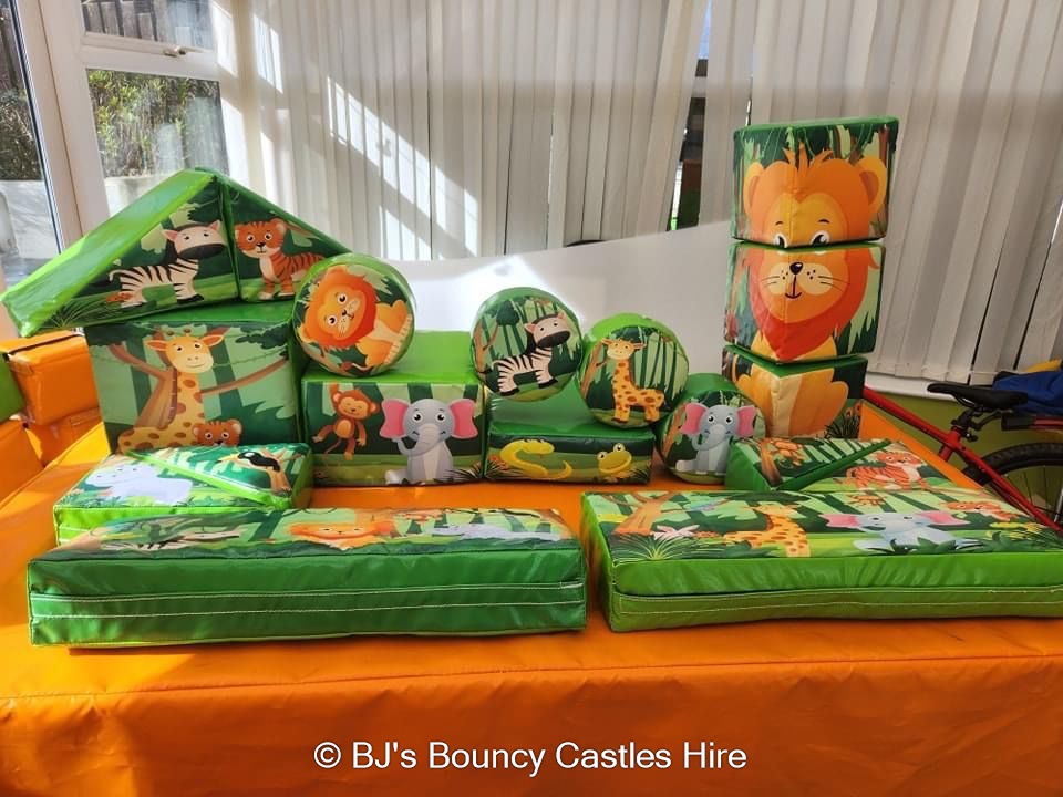 Jungle Buddies Soft Play Package 01 - Bouncy Castles Hire and Event ...