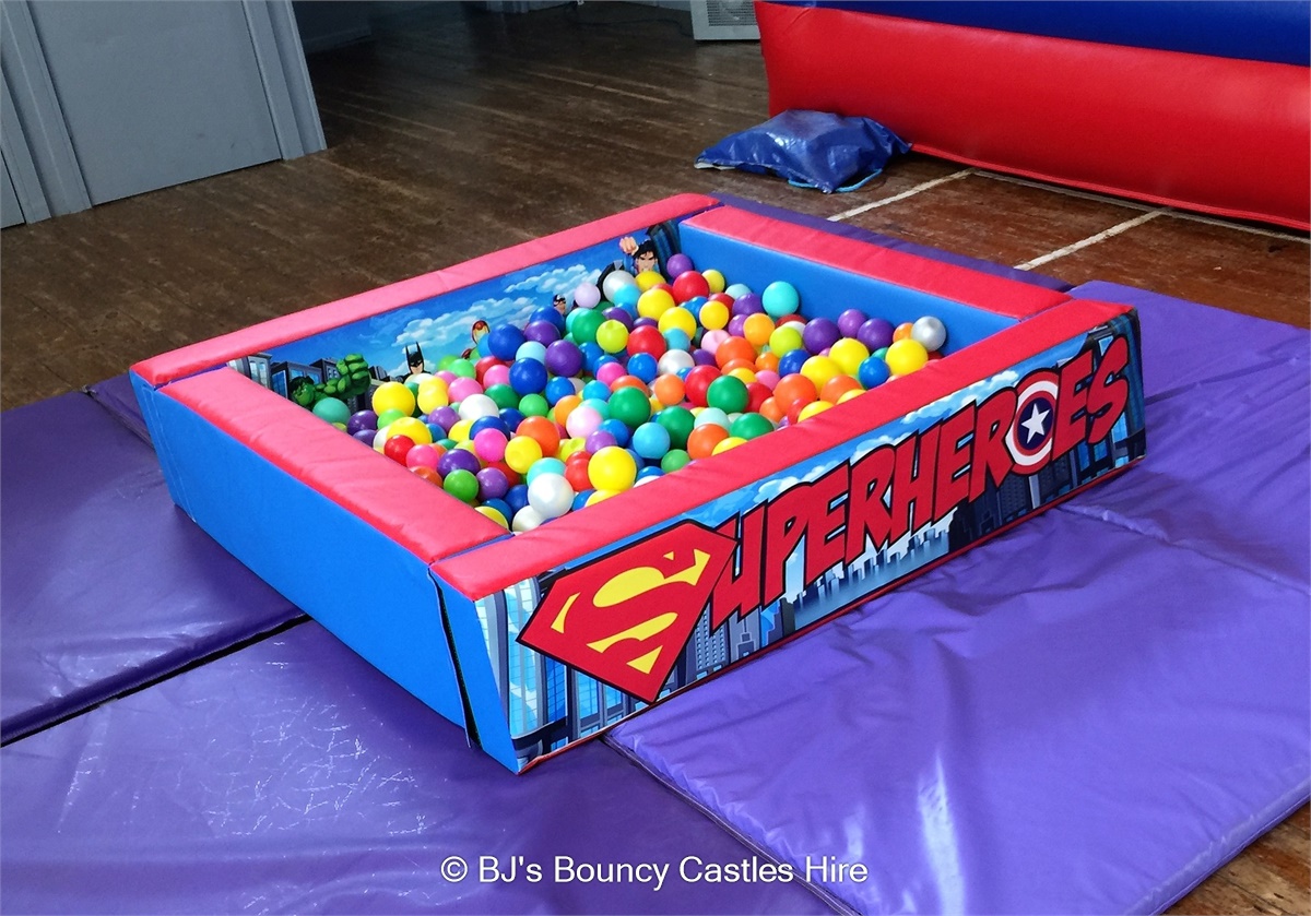 Ball Ponds Hire Bexley | Soft Play Eltham | Bouncy Castles In Bexley