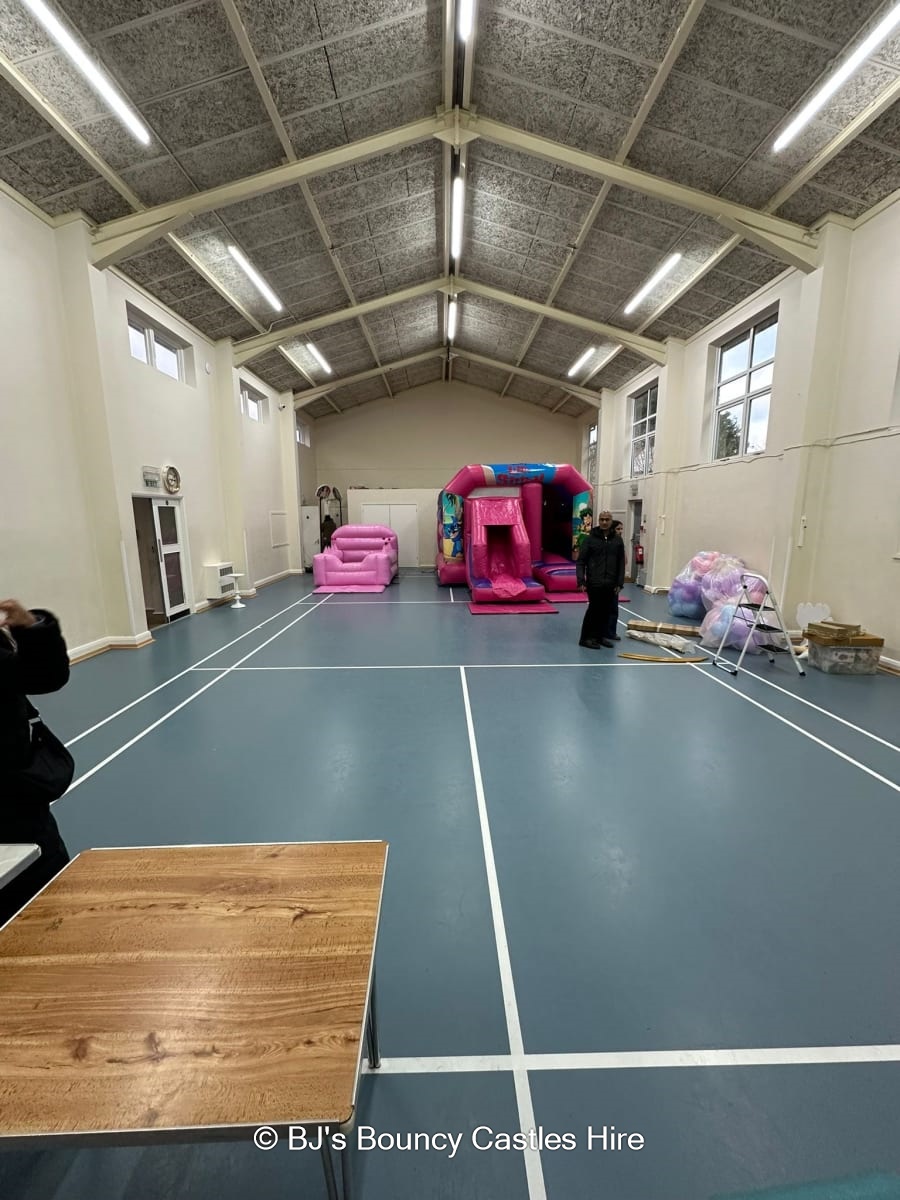 Warlingham - Warlingham Methodist Church - Bouncy Castles Hire and ...